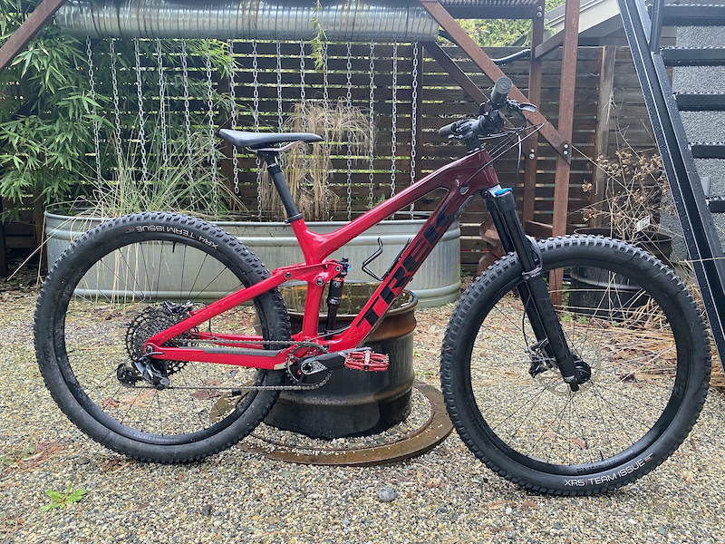 2020 Trek Slash 9.7 29er NXGX Sram Guide R For Sale