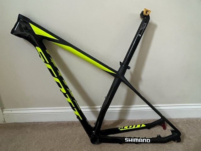 2016 Scott Scale 900 RC Medium Carbon Frame For Sale