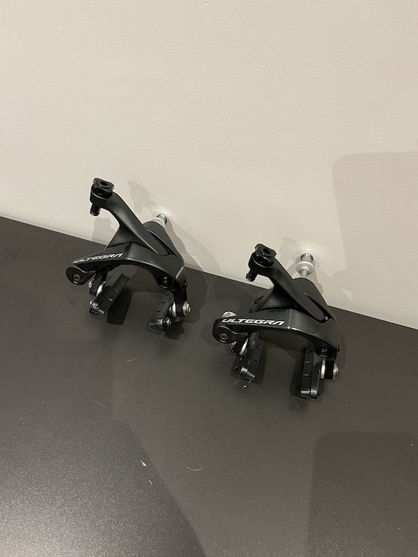 2022 Shimano Ultegra R8000 Brake Calipers (BNIB) For Sale