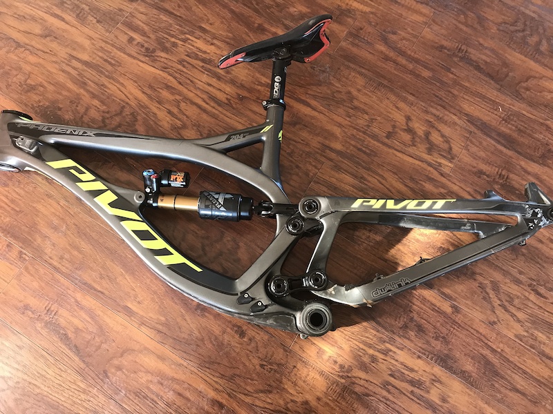2019 Pivot Phoenix 27.5 For Sale