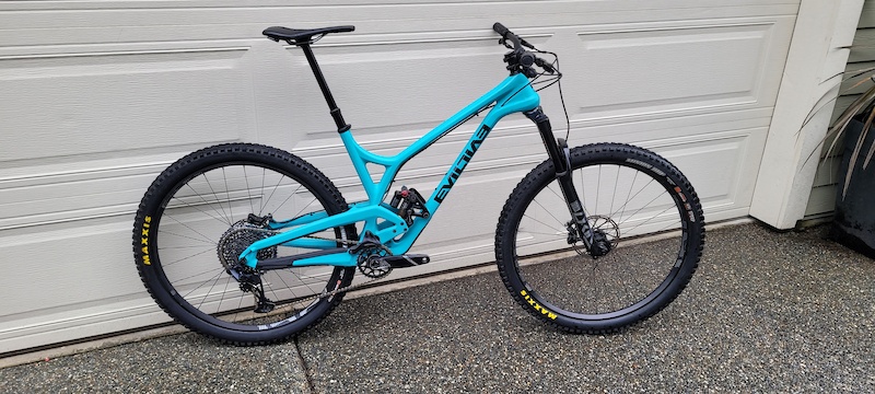 2020 Evil Offering Size Large For Sale