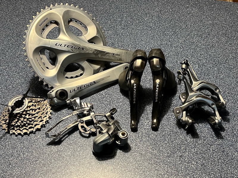 Shimano Ultegra 6700 10-speed road groupset For Sale
