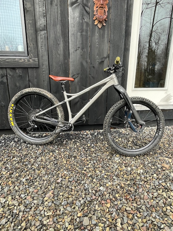 2021 Banshee Paradox V3 (new frame and fork) For Sale