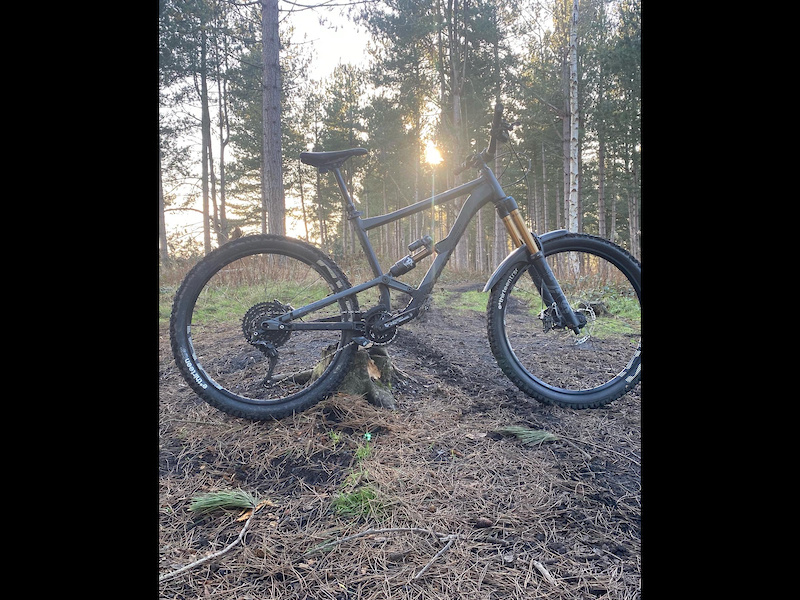 2019 Cube Hanzz 190TM For Sale