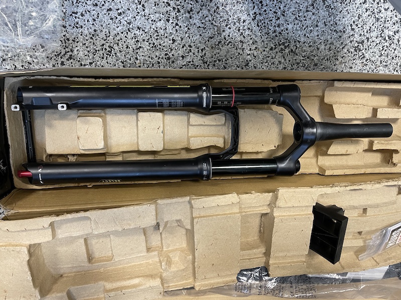 2022 Rock Shox SID Select (remote lock out) For Sale