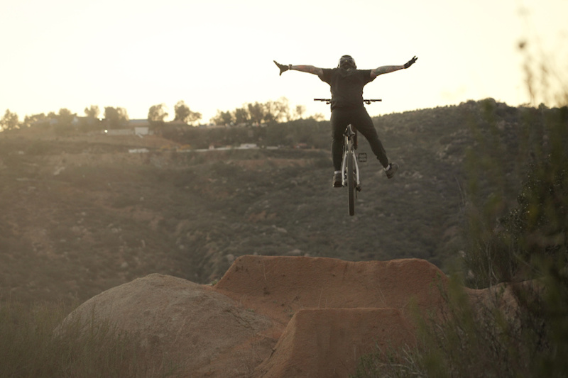 Video: Tommy Zula & Jutt Wood Make the Most of SoCal Dirt Jumping ...