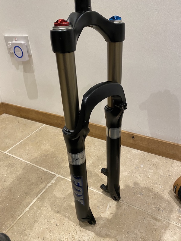 Fox Vanilla R Fork, 26". 140mm For Sale