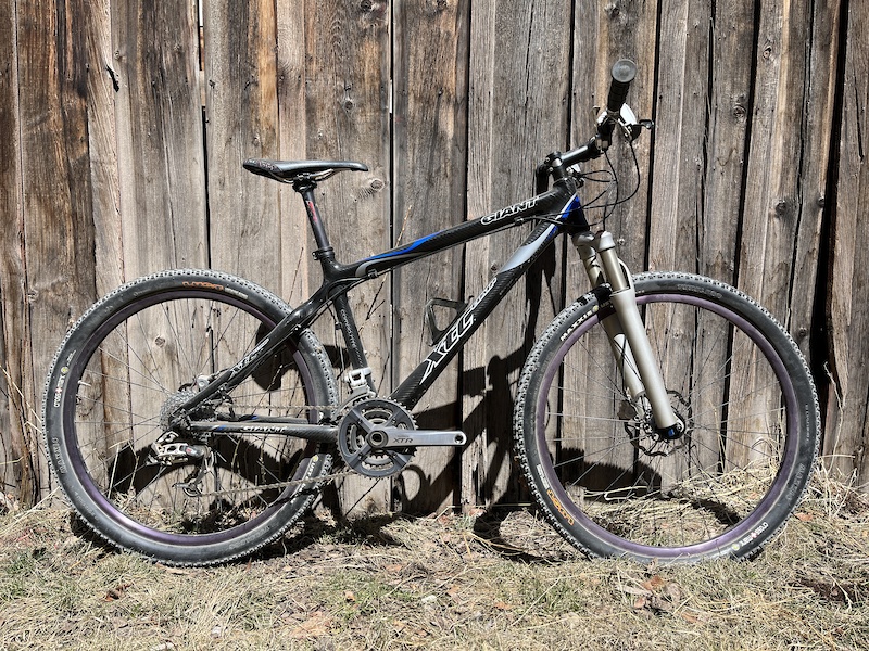 2000s Giant XTC Comp Composite 26” MTB - Size M For Sale