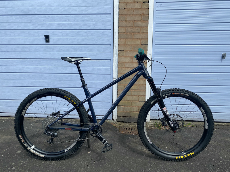 2018 COMMENCAL META HT AM ESSENTIAL 650B SHINY GUN METAL For Sale