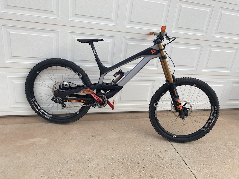 2018 YT Tues pro race XL For Sale