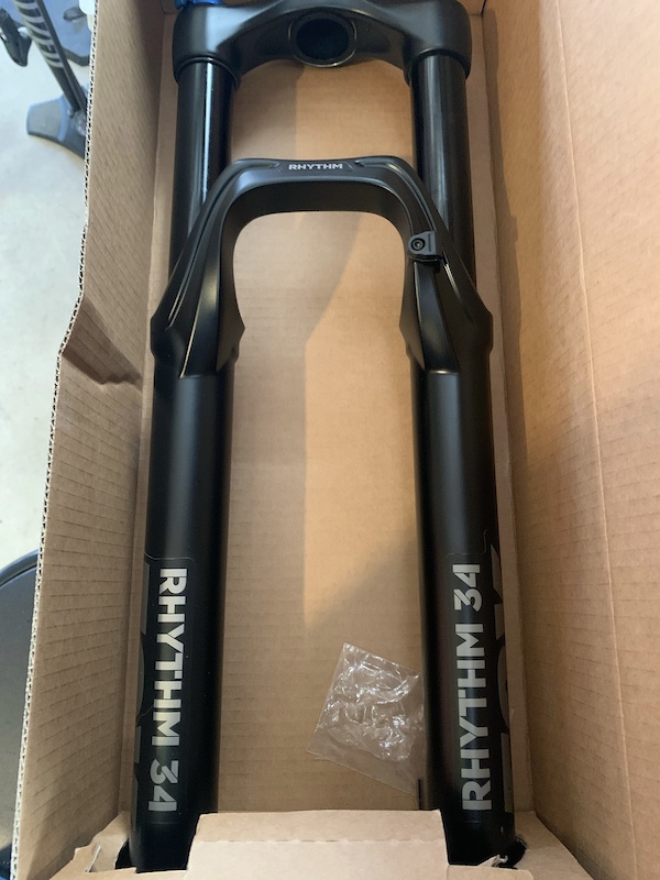 2020 Fox rhythm 34 For Sale