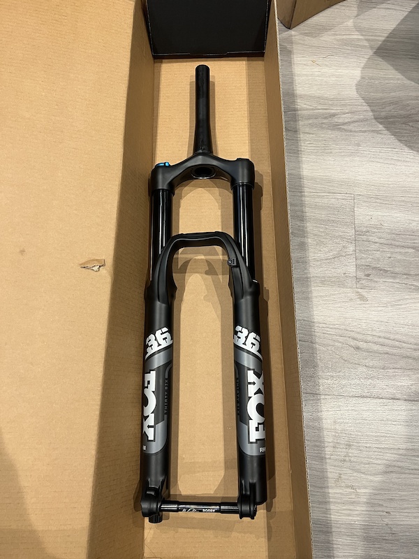 2021 Brand New FOX RHYTHM 36 29" 27.5 160MM GRIP For Sale