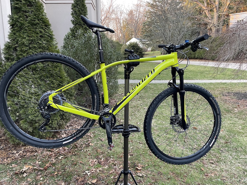 2017 Rockhopper Expert 29 Large For Sale