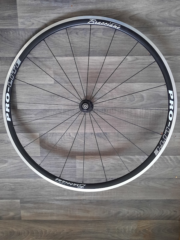 Road bike front wheel Pro Lite / Dt Swiss 700c New For Sale