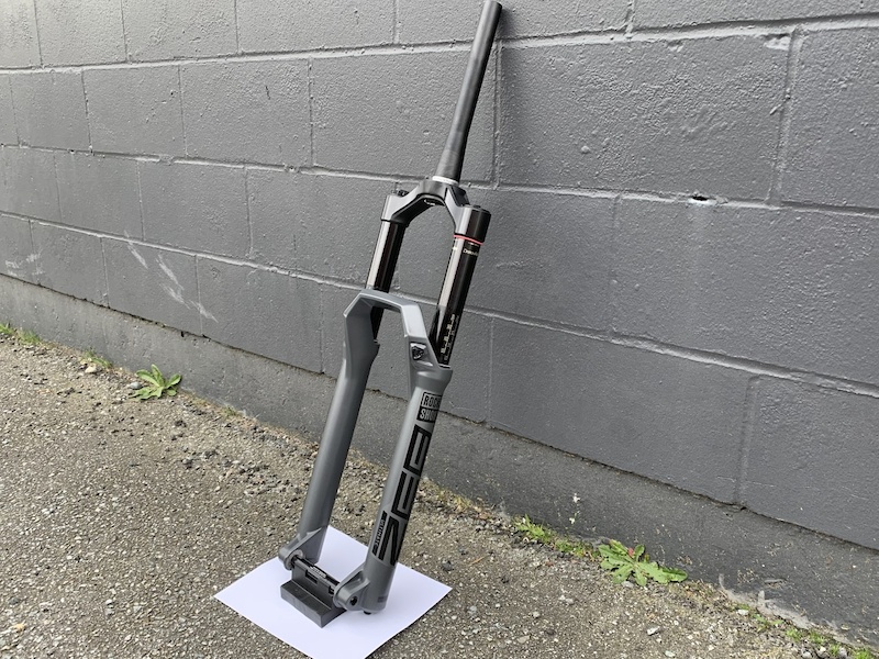 2022 SALE ! RockShox ZEB Ultimate 29' DebonAir 170mm For Sale