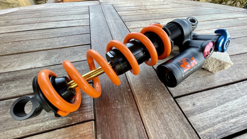 2019 Fox DHX2 230x60mm with 425lb SLS Spring For Sale