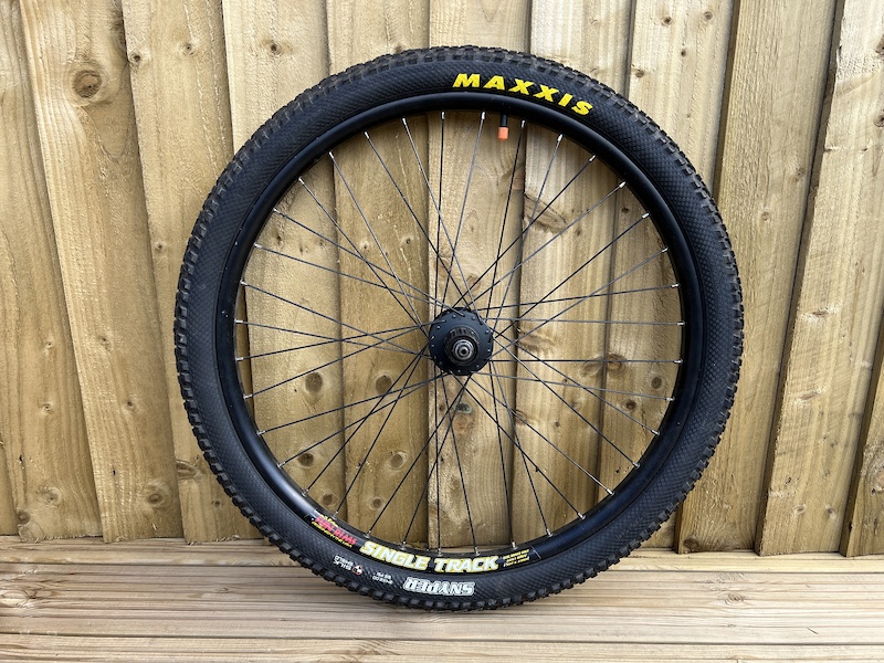 24" Sun SIngle Track RIm on Deore with Maxxis Tyre For Sale