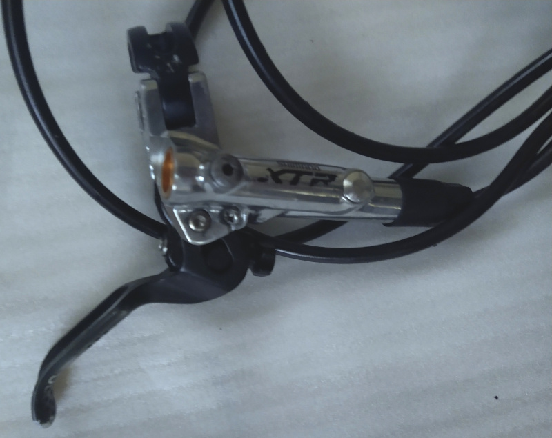 Shimano XTR Trail M988 / M985 Levers Calipers Brakes For Sale