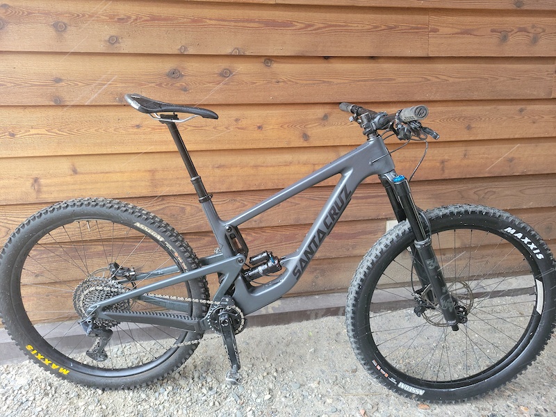 2021 Santa Cruz Megatower CS. LIKE NEW For Sale