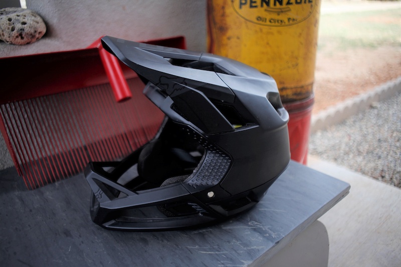 2020 Black Fox Proframe size medium! For Sale