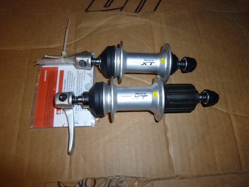 2011 Shimano XT M775 Center Lock 32H Hub Set With QR For Sale