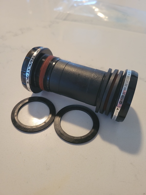 2021 Race Face 30mm BSA 68/73mm Threaded BB For Sale