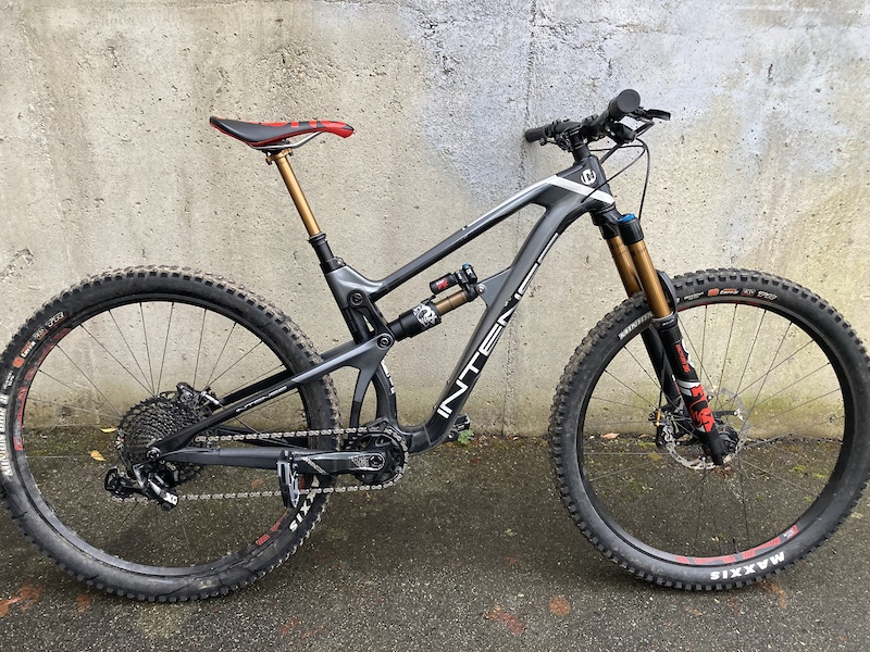 2020 Intense Carbine Size M with Saint Brakes & More For Sale