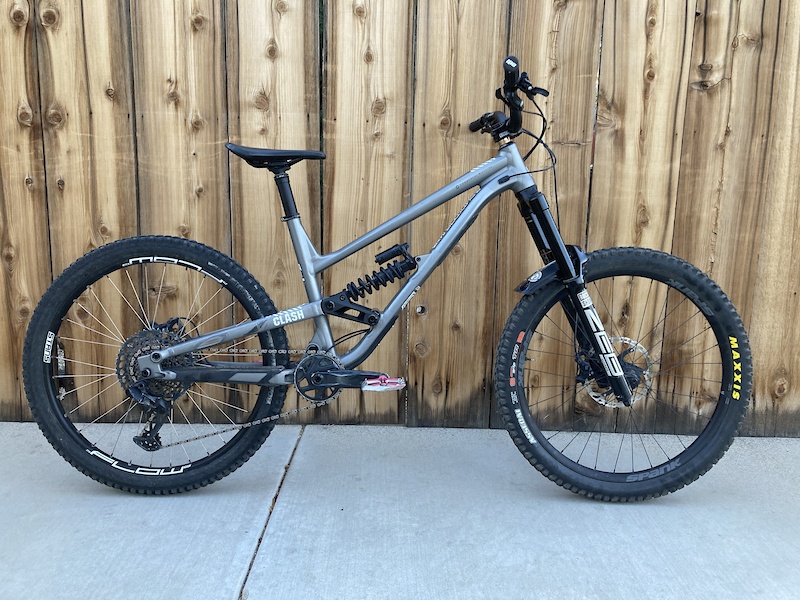 2021 Commencal Clash For Sale