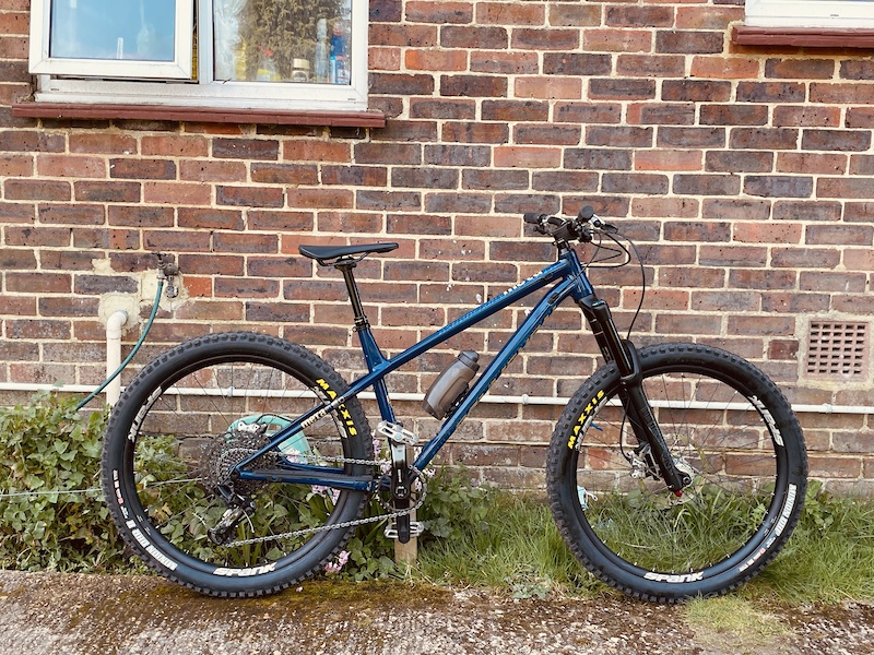 2020 Commencal Meta HT Medium Frame + Dropper post For Sale