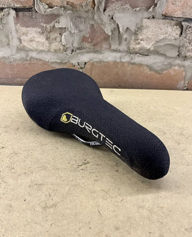 2022 Burgtec the cloud boost seat For Sale