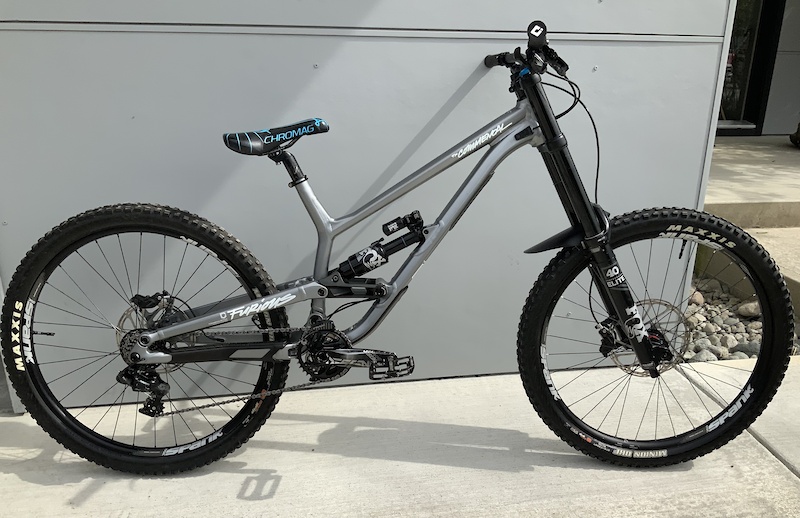2020 Commencal Furious - Large For Sale