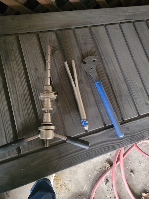 Park tool headset tools and pedal wrench For Sale