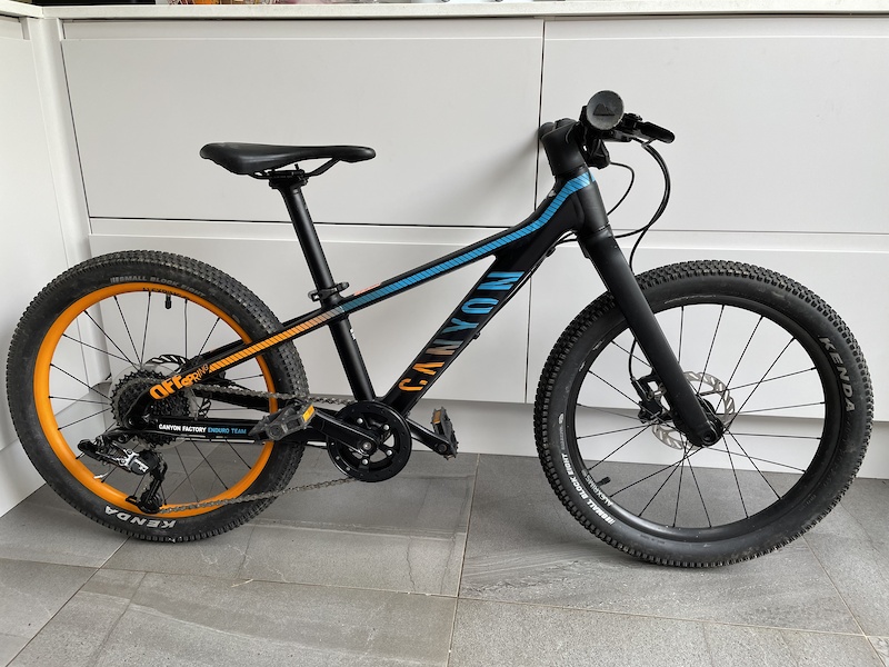 2019 Canyon offspring 20” kids mountain bike For Sale