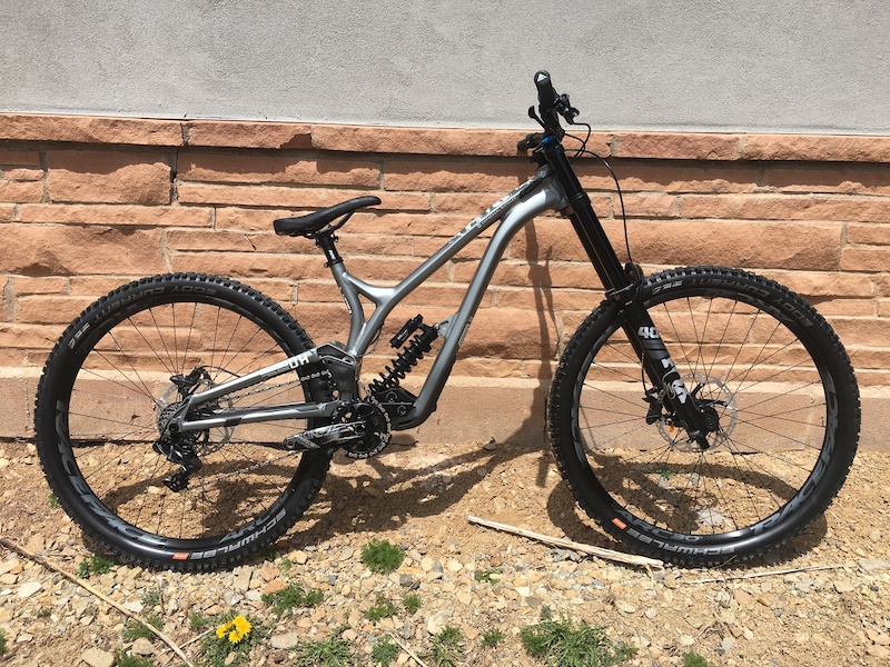 2021 Commencal Supreme DH Race 29 For Sale