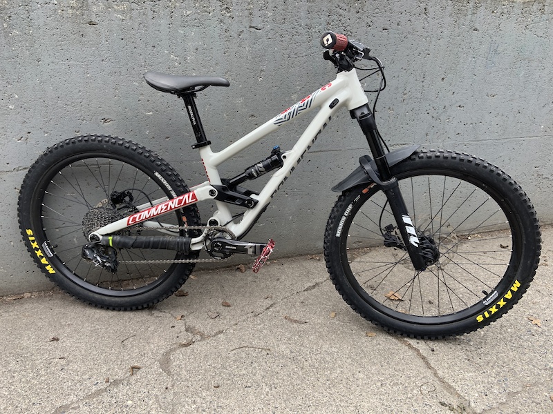 2020 Commencal Clash 24” kids mountain bike For Sale