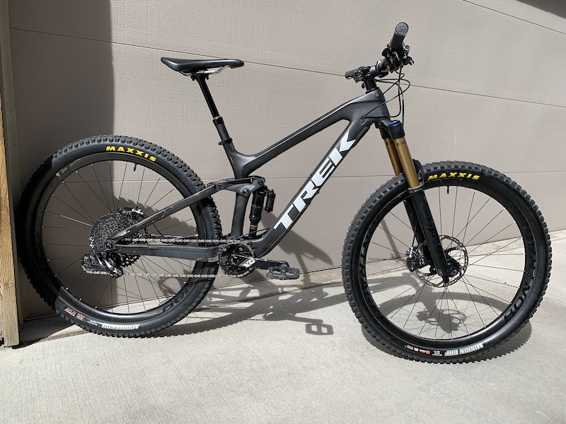 2019 Trek Slash 9.9, Medium (Upgrades, Under 150 Miles) For Sale