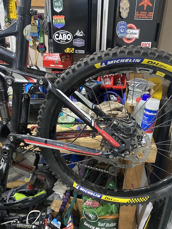 2013 ISO- Wanted - Ghost AMR 5900 frame For Sale