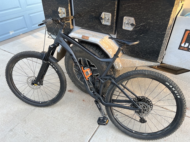 2021 Giant Stance 2 w/ LEV dropper For Sale