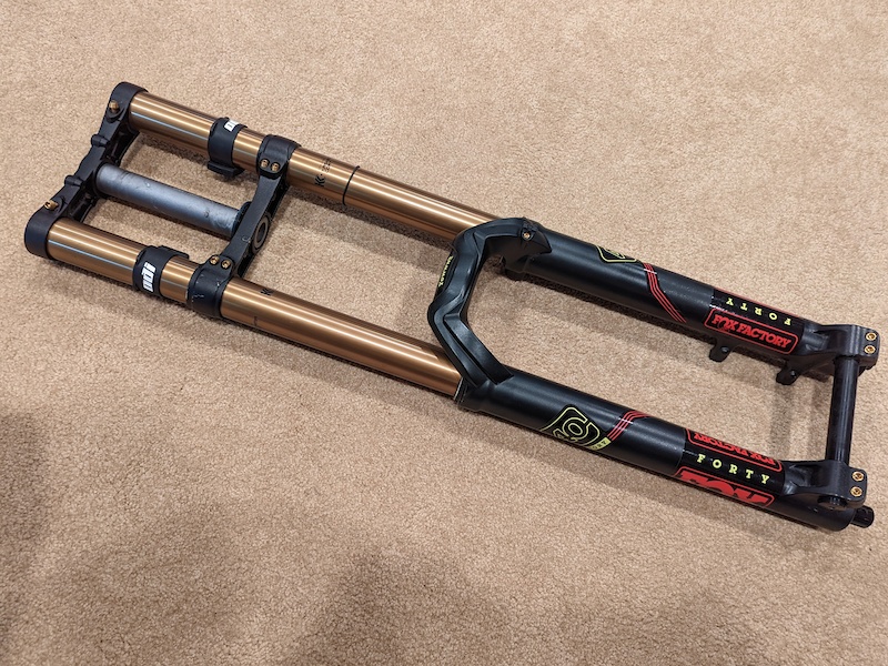 Fox 40 Float Forks 26" For Sale