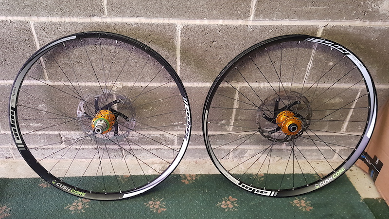 HOPE 35W and Pro 4 hubs (orange) For Sale