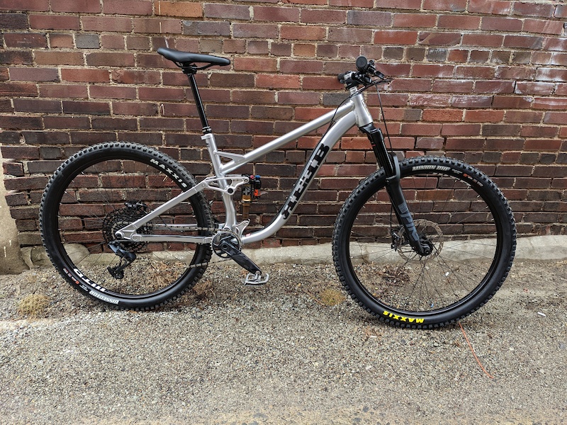 2022 Reeb Sqweeb Frame V4 Large Short Travel For Sale