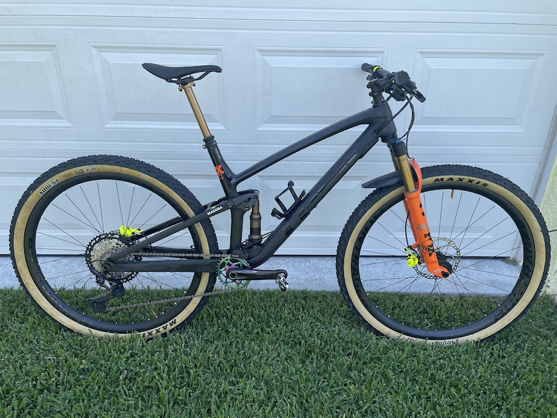 2021 Trek Top Fuel carbon Large PRICE DROP For Sale