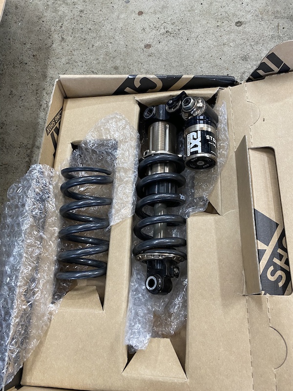 2021 Ext storia 185x55/ evil offering - matching fork For Sale