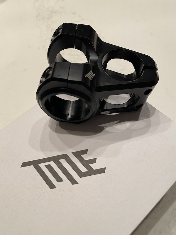 2021 Title Stem 31.8 x 35mm For Sale