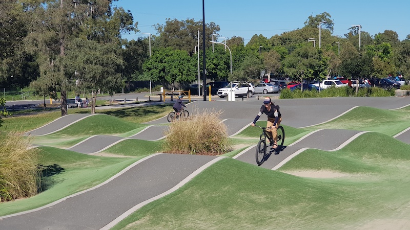 Bracken Ridge Pump Track Mountain Biking Trail - Brisbane, CA