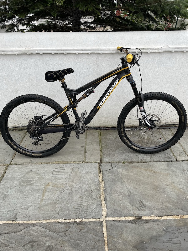 Nukeproof mega custom MEDIUM For Sale