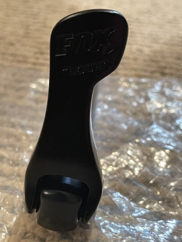 100 x 15QR Fox front axle For Sale