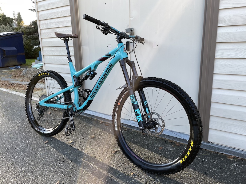 2018 Rock Mountain Altitude A70 size Large For Sale