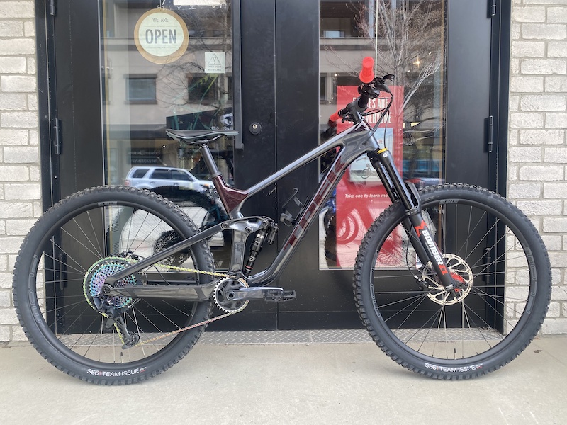 2022 Trek Slash Custom Build For Sale