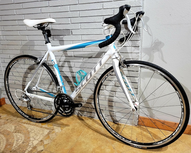 2012 Scott Speedster Contessa Women's Road Bike 53cm For Sale